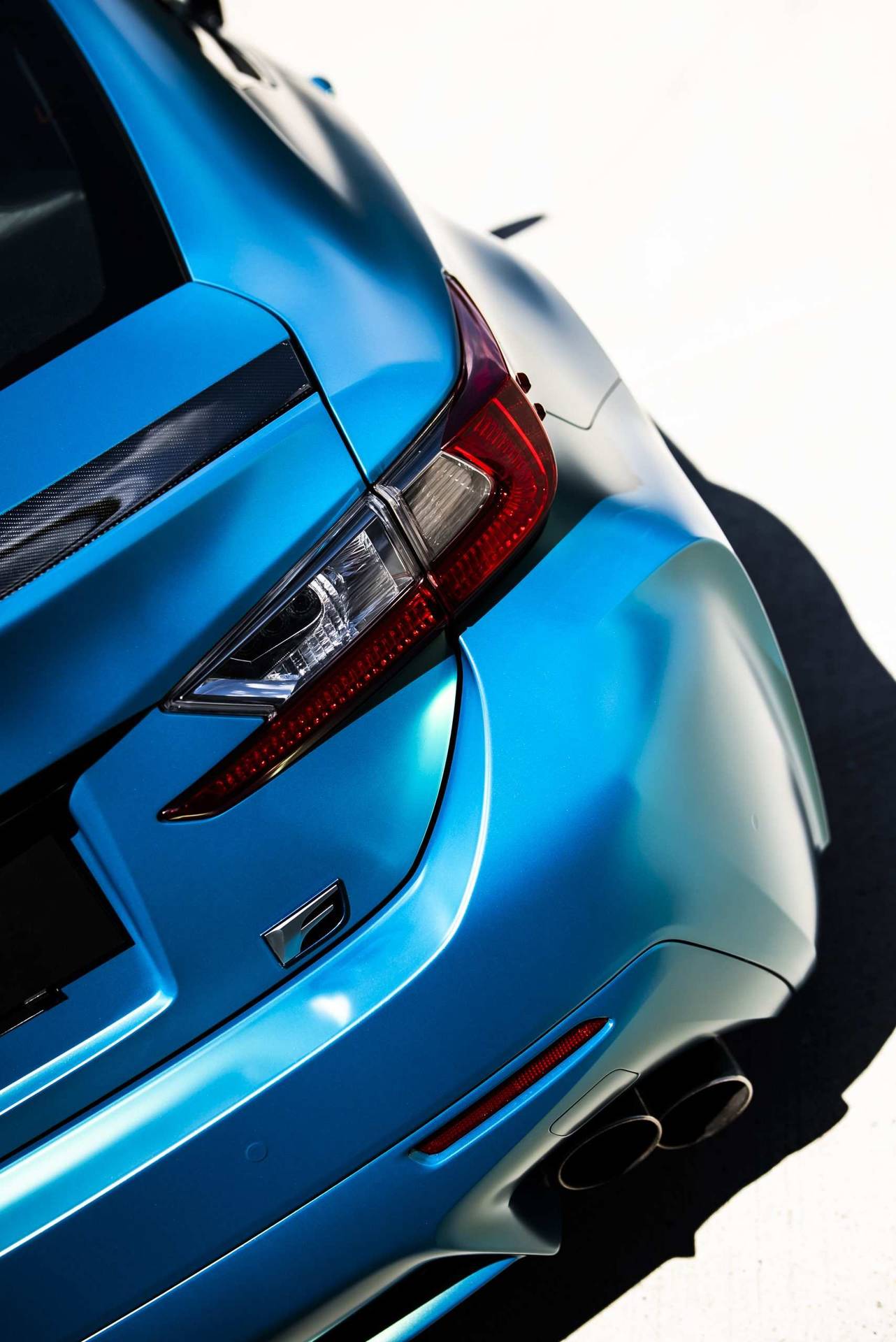 LEXUS RCF - AVERY SATIN COOL TEAL