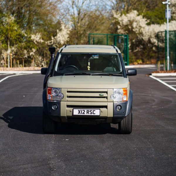 Land Rover Avery Dennision Matte Khaki Green | Amigo Customs
